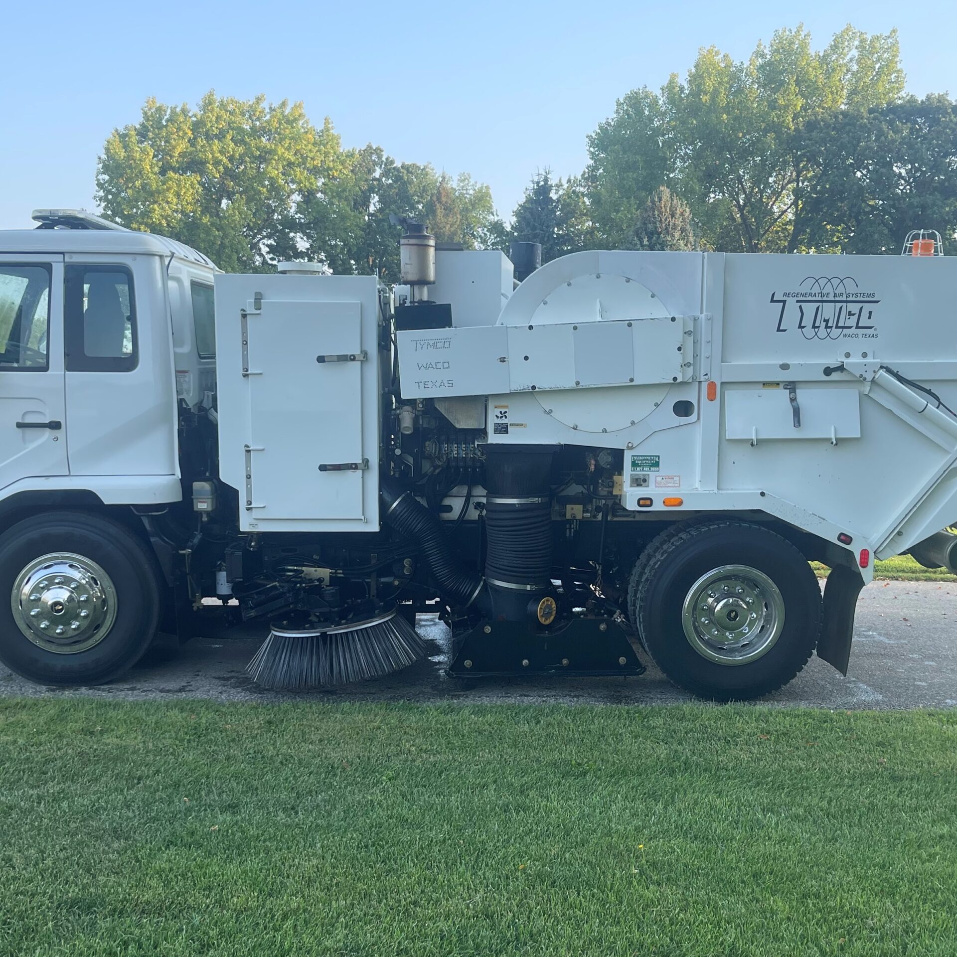 Pre-Owned Sweepers – Environmental Equipment & Services, Inc.