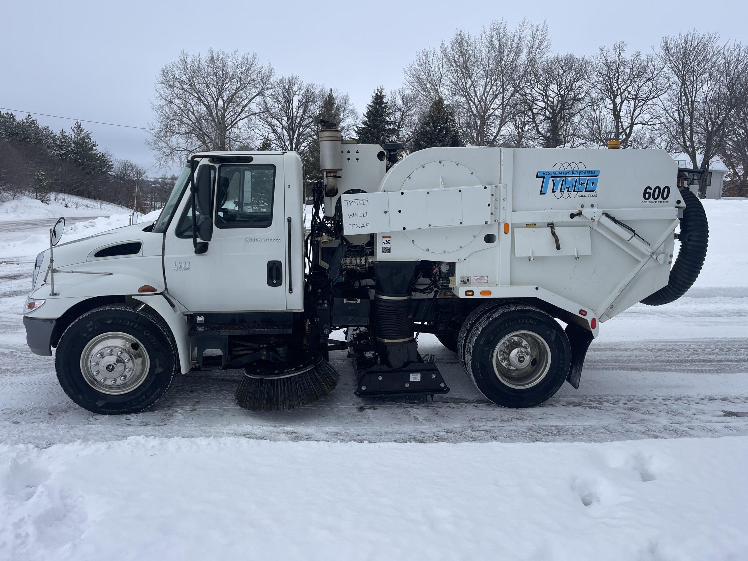 Pre-Owned Sweepers – Environmental Equipment & Services, Inc.